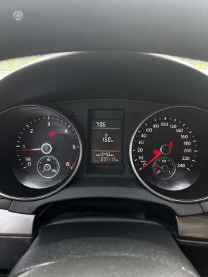 Grey Volkswagen Golf 2011 in Vilnius, with an engine capacity of 1.60 L and mileage of 237 thousand km for 2700 €, photo 13 on AUTOMOTO.COM.LV
