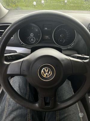 Grey Volkswagen Golf 2011 in Vilnius, with an engine capacity of 1.60 L and mileage of 237 thousand km for 2700 €, photo 14 on AUTOMOTO.COM.LV