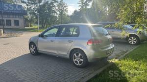Grey Volkswagen Golf 2011 in Ogre, with an engine capacity of 1.60 L and mileage of 255 thousand km for 1300 €, photo 5 on AUTOMOTO.COM.LV