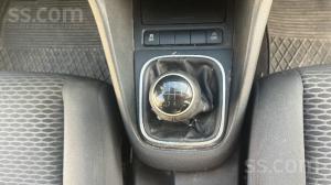 Grey Volkswagen Golf 2011 in Ogre, with an engine capacity of 1.60 L and mileage of 255 thousand km for 1300 €, photo 23 on AUTOMOTO.COM.LV