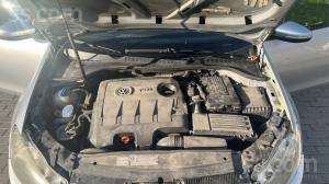 Grey Volkswagen Golf 2011 in Ogre, with an engine capacity of 1.60 L and mileage of 255 thousand km for 1300 €, photo 32 on AUTOMOTO.COM.LV