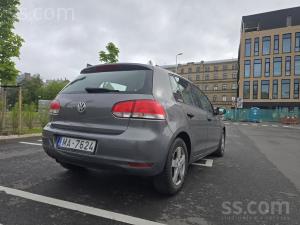Pelēks Volkswagen Golf 2011 Rīga, ar dzinēja tilpumu 1.60 L un nobraukumu 314 tūkst. km par 3300 €, foto 1 vietnē AUTOMOTO.COM.LV
