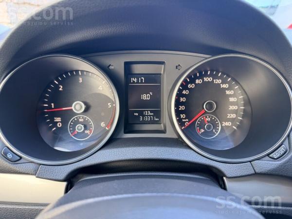 Pelēks Volkswagen Golf 2011 Rīga, ar dzinēja tilpumu 1.60 L un nobraukumu 314 tūkst. km par 3300 €, foto 5 vietnē AUTOMOTO.COM.LV