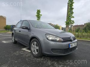 Pelēks Volkswagen Golf 2011 Rīga, ar dzinēja tilpumu 1.60 L un nobraukumu 314 tūkst. km par 3300 €, foto 6 vietnē AUTOMOTO.COM.LV