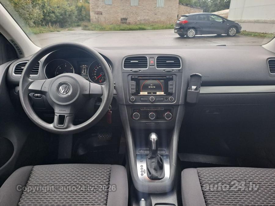 Pelēks Volkswagen Golf 2011 Paide, ar dzinēja tilpumu 1.60 L un nobraukumu 282 tūkst. km par 4990 €, foto 12 vietnē AUTOMOTO.COM.LV