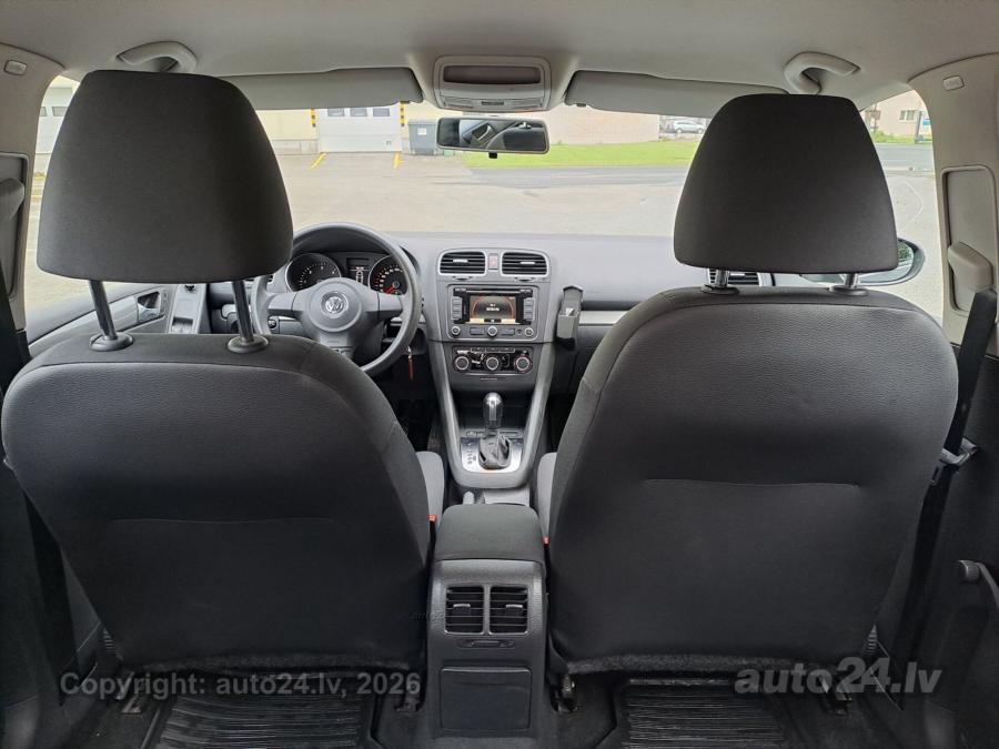 Pelēks Volkswagen Golf 2011 Paide, ar dzinēja tilpumu 1.60 L un nobraukumu 282 tūkst. km par 4990 €, foto 20 vietnē AUTOMOTO.COM.LV