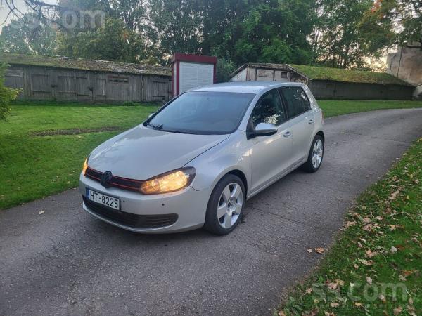 Pelēks Volkswagen Golf 2011 Dobele, ar dzinēja tilpumu 1.60 L un nobraukumu 217 tūkst. km par 2250 €, foto 3 vietnē AUTOMOTO.COM.LV