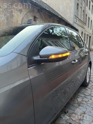 Pelēks Volkswagen Golf 2011 Cēsis, ar dzinēja tilpumu 1.20 L un nobraukumu 260 tūkst. km par 2450 €, foto 6 vietnē AUTOMOTO.COM.LV