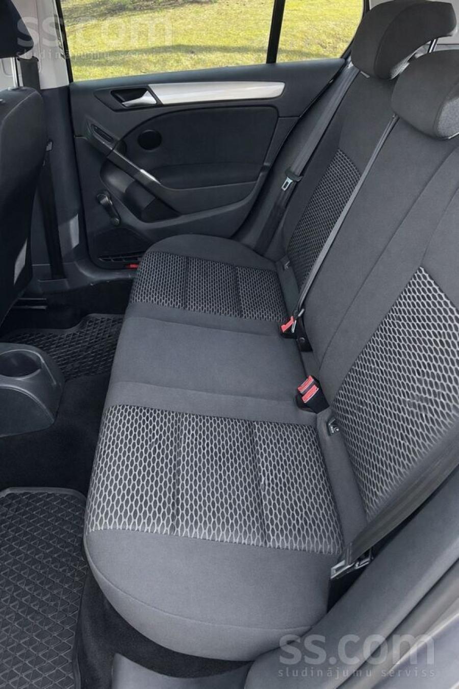 Pelēks Volkswagen Golf 2011 Jūrmala, ar dzinēja tilpumu 1.40 L un nobraukumu 215 tūkst. km par 2000 €, foto 8 vietnē AUTOMOTO.COM.LV