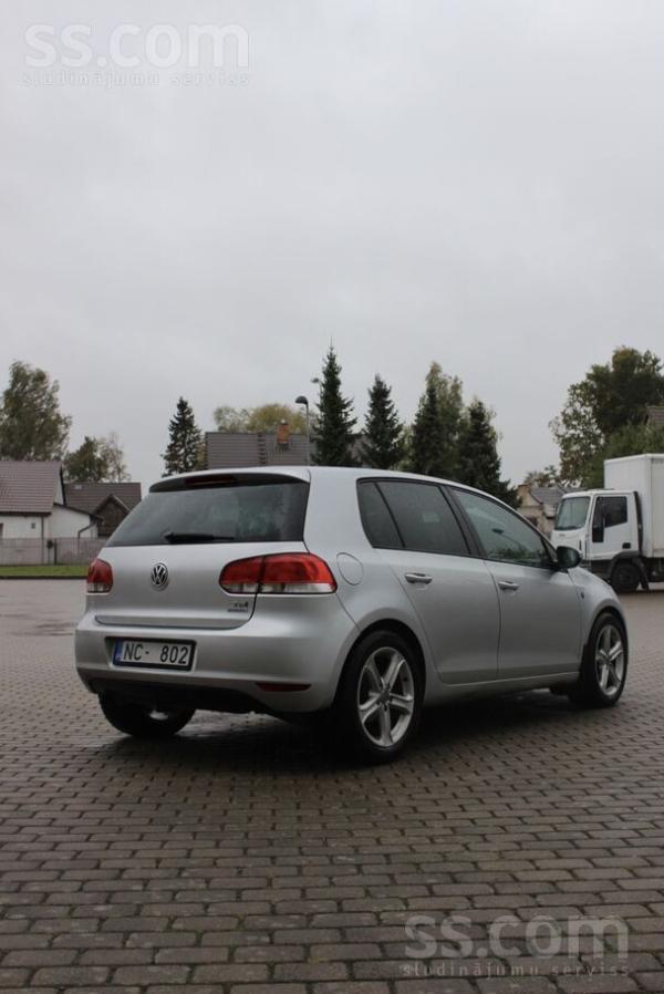 Volkswagen Golf 2011 Tukums vietnē Pelēks Volkswagen Golf 2011 Tukums, ar dzinēja tilpumu 1.60 L un nobraukumu 340 tūkst. km par 3500 €, foto 5 vietnē AUTOMOTO.COM.LV