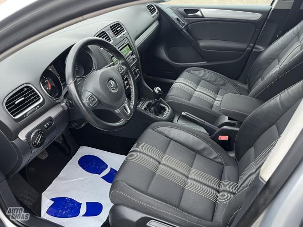 Pelēks Volkswagen Golf 2012 Marijampole, ar dzinēja tilpumu 1.60 L un nobraukumu 242 tūkst. km par 3450 €, foto 6 vietnē AUTOMOTO.COM.LV
