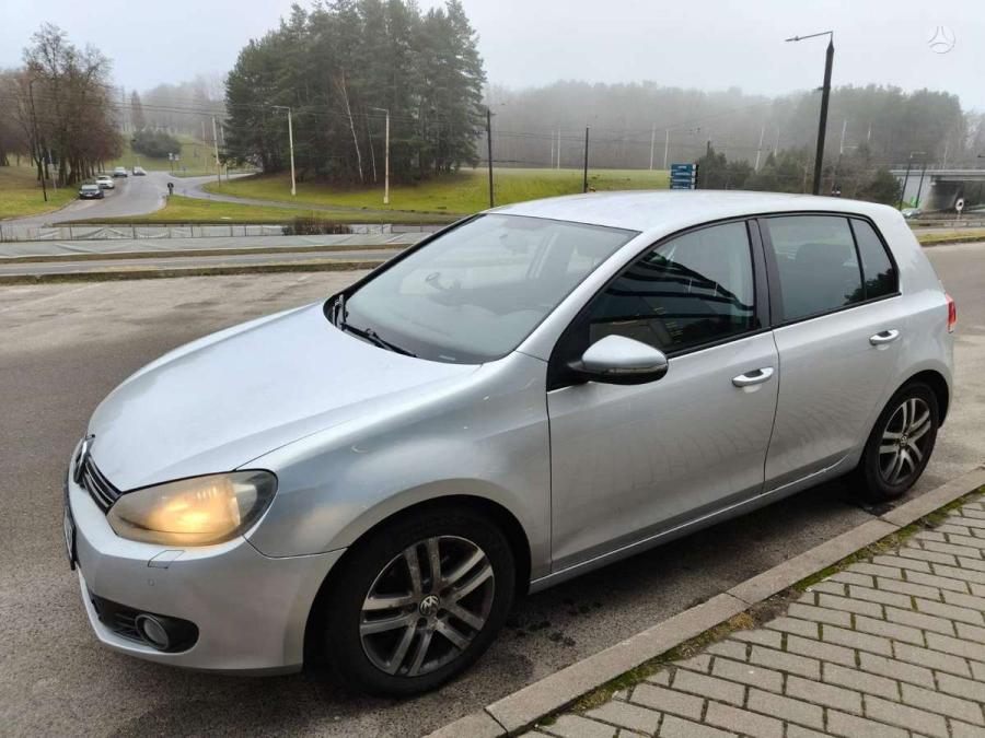 Grey Volkswagen Golf 2012 in Vilnius, with an engine capacity of 1.39 L and mileage of 120 thousand km for 2850 €, photo 17 on AUTOMOTO.COM.LV
