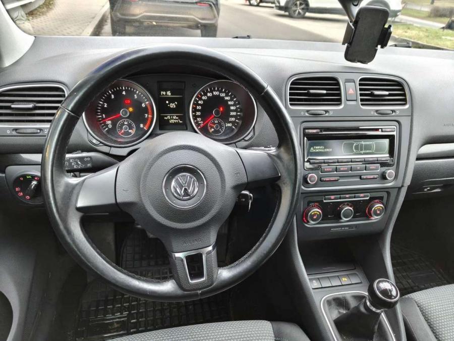 Grey Volkswagen Golf 2012 in Vilnius, with an engine capacity of 1.39 L and mileage of 120 thousand km for 2850 €, photo 25 on AUTOMOTO.COM.LV