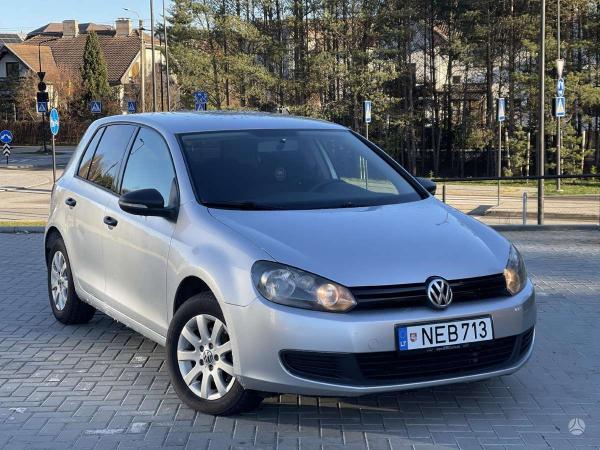 Pelēks Volkswagen Golf 2012 Viļņa, ar dzinēja tilpumu 1.60 L un nobraukumu 213 tūkst. km par 3200 €, foto 7 vietnē AUTOMOTO.COM.LV