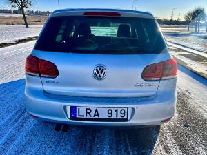 Pelēks Volkswagen Golf 2012 Kauņa, ar dzinēja tilpumu 1.97 L un nobraukumu 309 tūkst. km par 6150 €, foto 6 vietnē AUTOMOTO.COM.LV