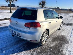 Pelēks Volkswagen Golf 2012 Kauņa, ar dzinēja tilpumu 1.97 L un nobraukumu 309 tūkst. km par 6150 €, foto 8 vietnē AUTOMOTO.COM.LV