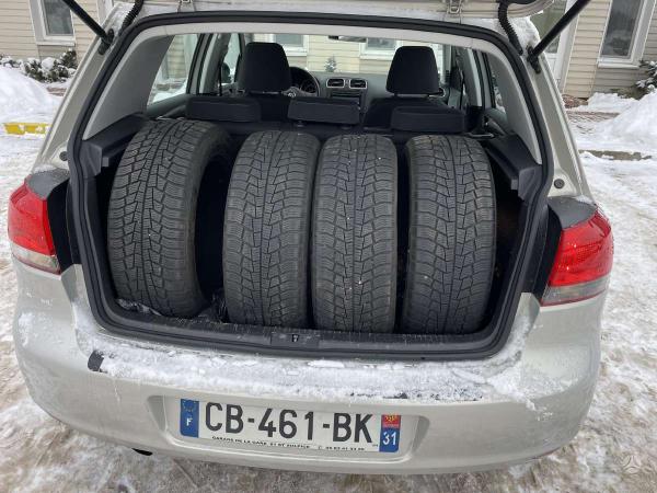 Pelēks Volkswagen Golf 2012 Viļņa, ar dzinēja tilpumu 1.60 L un nobraukumu 292 tūkst. km par 3900 €, foto 11 vietnē AUTOMOTO.COM.LV