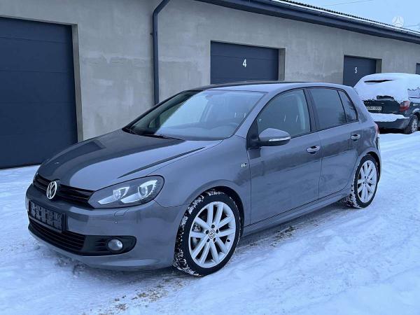 Grey Volkswagen Golf 2012 in Siauliai, with an engine capacity of 1.39 L and mileage of 254 thousand km for 5900 €, photo 7 on AUTOMOTO.COM.LV