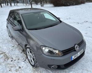 Grey Volkswagen Golf 2012 in Kaunas, with an engine capacity of 1.60 L and mileage of 218 thousand km for 4500 €, photo 4 on AUTOMOTO.COM.LV