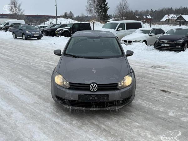 Pelēks Volkswagen Golf 2012 Avižieniai, ar dzinēja tilpumu 1.60 L un nobraukumu 263 tūkst. km par 2900 €, foto 4 vietnē AUTOMOTO.COM.LV