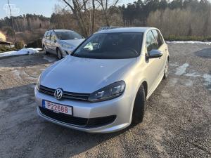 Grey Volkswagen Golf 2012 in Jurbarkas, with an engine capacity of 1.60 L and mileage of 242 thousand km for 4100 €, photo  on AUTOMOTO.COM.LV
