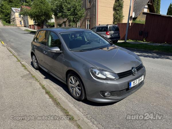 Pelēks Volkswagen Golf 2012 Tartu, ar dzinēja tilpumu 1.40 L un nobraukumu 146 tūkst. km par 6500 €, foto 2 vietnē AUTOMOTO.COM.LV