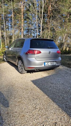Pelēks Volkswagen Golf 2012 Rīga, ar dzinēja tilpumu 1.40 L un nobraukumu 250 tūkst. km par 5000 €, foto 3 vietnē AUTOMOTO.COM.LV