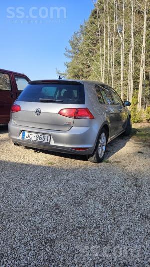 Pelēks Volkswagen Golf 2012 Rīga, ar dzinēja tilpumu 1.40 L un nobraukumu 250 tūkst. km par 5000 €, foto 4 vietnē AUTOMOTO.COM.LV