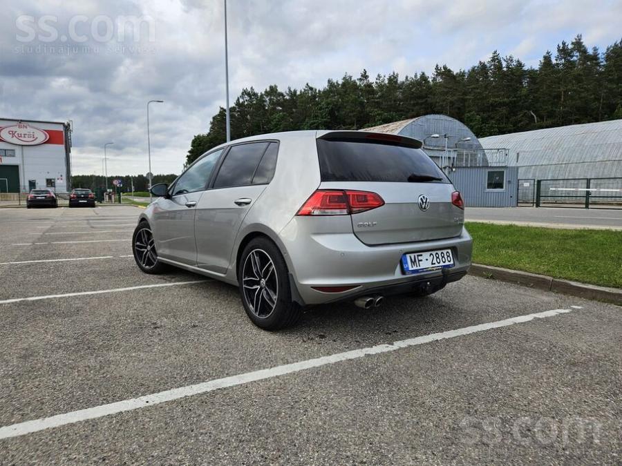Pelēks Volkswagen Golf 2012 Valmiera, ar dzinēja tilpumu 2.00 L un nobraukumu 213 tūkst. km par 8500 €, foto 3 vietnē AUTOMOTO.COM.LV