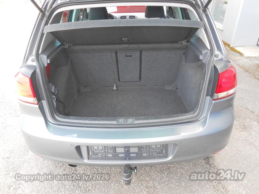 Pelēks Volkswagen Golf 2012 Viljandi, ar dzinēja tilpumu 1.60 L un nobraukumu 203 tūkst. km par 5990 €, foto 15 vietnē AUTOMOTO.COM.LV