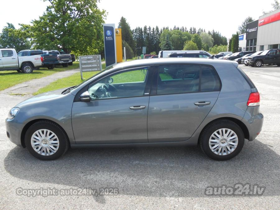 Pelēks Volkswagen Golf 2012 Viljandi, ar dzinēja tilpumu 1.60 L un nobraukumu 203 tūkst. km par 5990 €, foto 17 vietnē AUTOMOTO.COM.LV