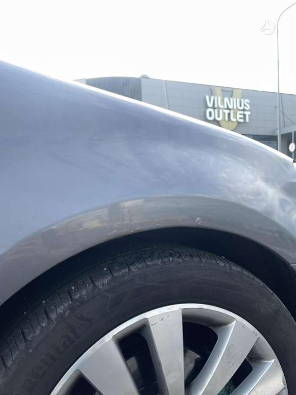 Grey Volkswagen Golf 2012 in Vilnius, with an engine capacity of 1.39 L and mileage of 236 thousand km for 5200 €, photo 5 on AUTOMOTO.COM.LV