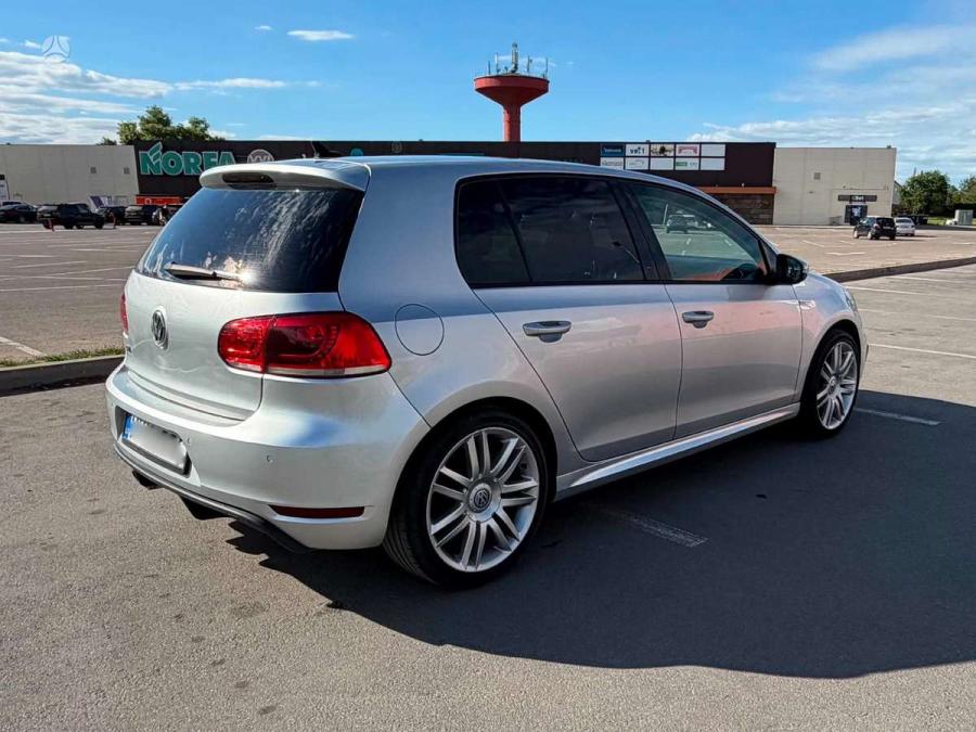 Pelēks Volkswagen Golf 2012 Kauņa, ar dzinēja tilpumu 1.40 L un nobraukumu 337 tūkst. km par 6100 €, foto 5 vietnē AUTOMOTO.COM.LV