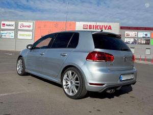 Pelēks Volkswagen Golf 2012 Kauņa, ar dzinēja tilpumu 1.40 L un nobraukumu 337 tūkst. km par 6100 €, foto 6 vietnē AUTOMOTO.COM.LV