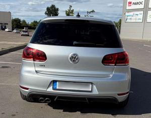 Pelēks Volkswagen Golf 2012 Kauņa, ar dzinēja tilpumu 1.40 L un nobraukumu 337 tūkst. km par 6100 €, foto 8 vietnē AUTOMOTO.COM.LV