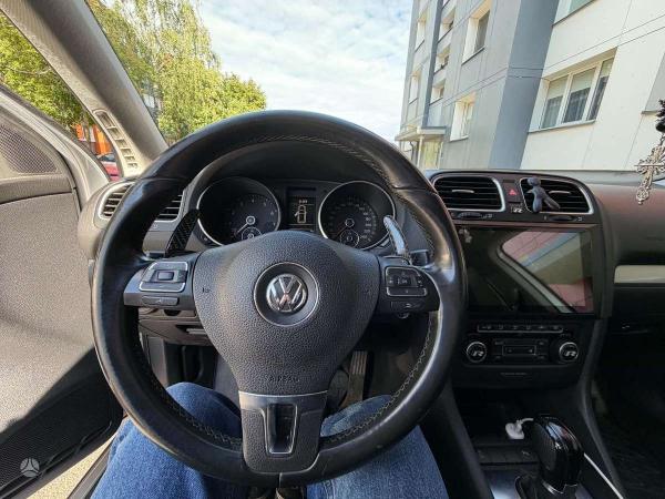 Grey Volkswagen Golf 2012 in Kaunas, with an engine capacity of 1.40 L and mileage of 337 thousand km for 6100 €, photo 8 on AUTOMOTO.COM.LV