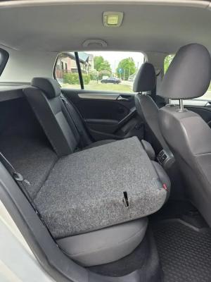 Grey Volkswagen Golf 2012 in Ventspils, with an engine capacity of 1.20 L and mileage of 318 thousand km for 3500 €, photo 19 on AUTOMOTO.COM.LV