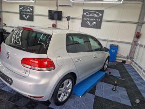 Pelēks Volkswagen Golf 2012 Marijampole, ar dzinēja tilpumu 1.20 L un nobraukumu 257 tūkst. km par 4400 €, foto 6 vietnē AUTOMOTO.COM.LV