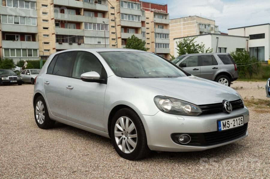 Grey Volkswagen Golf 2012 in Liepaja, with an engine capacity of 1.40 L and mileage of 269 thousand km for 3900 €, photo 5 on AUTOMOTO.COM.LV