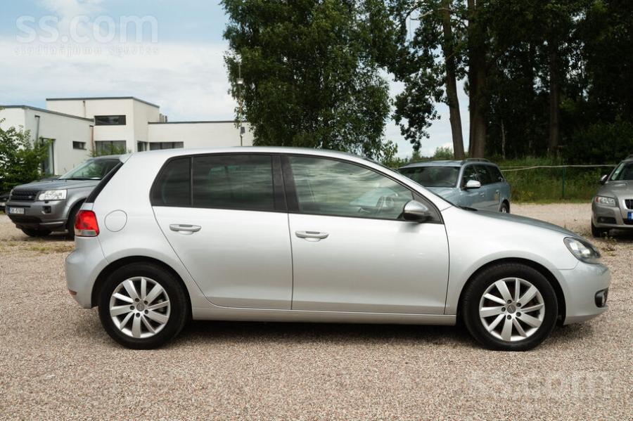 Grey Volkswagen Golf 2012 in Liepaja, with an engine capacity of 1.40 L and mileage of 269 thousand km for 3900 €, photo 6 on AUTOMOTO.COM.LV