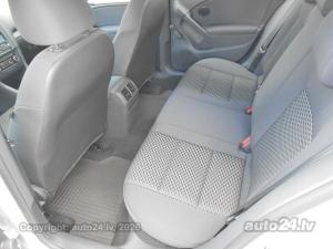 Pelēks Volkswagen Golf 2012 Viljandi, ar dzinēja tilpumu 1.60 L un nobraukumu 251 tūkst. km par 3990 €, foto 8 vietnē AUTOMOTO.COM.LV