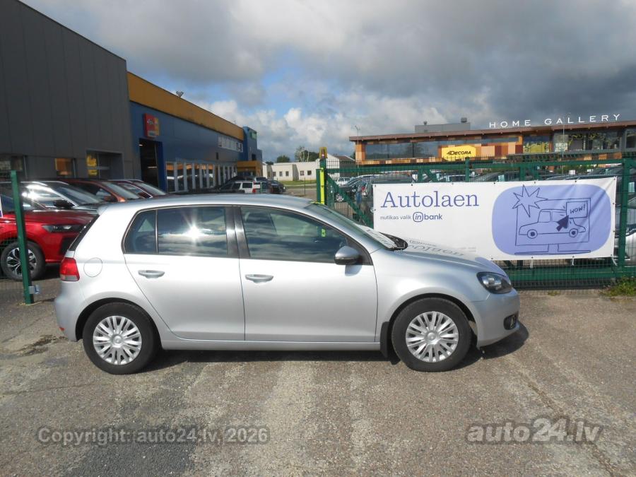 Pelēks Volkswagen Golf 2012 Viljandi, ar dzinēja tilpumu 1.60 L un nobraukumu 251 tūkst. km par 3990 €, foto 20 vietnē AUTOMOTO.COM.LV