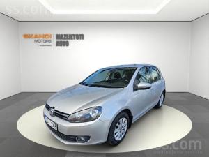 Pelēks Volkswagen Golf 2012 Liepāja, ar dzinēja tilpumu 1.20 L un nobraukumu 135 tūkst. km par 3990 €, foto  vietnē AUTOMOTO.COM.LV