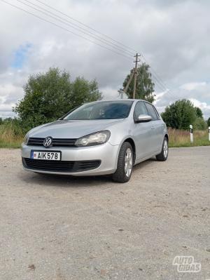 Grey Volkswagen Golf 2012 in Kazlu Ruda, with an engine capacity of 1.60 L and mileage of 315 thousand km for 2650 €, photo  on AUTOMOTO.COM.LV