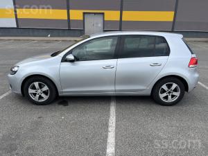 Grey Volkswagen Golf 2012 in Riga, with an engine capacity of 1.40 L and mileage of 275 thousand km for 5500 €, photo 3 on AUTOMOTO.COM.LV