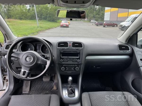 Pelēks Volkswagen Golf 2012 Rīga, ar dzinēja tilpumu 1.40 L un nobraukumu 275 tūkst. km par 5500 €, foto 6 vietnē AUTOMOTO.COM.LV