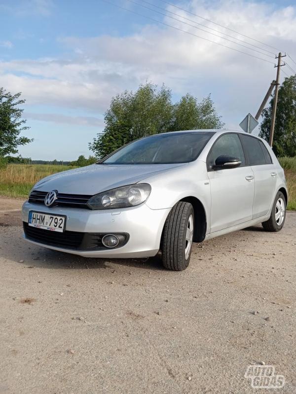 Pelēks Volkswagen Golf 2012 Kazlų Rūda, ar dzinēja tilpumu 1.60 L un nobraukumu 321 tūkst. km par 2650 €, foto 3 vietnē AUTOMOTO.COM.LV