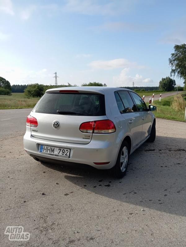 Pelēks Volkswagen Golf 2012 Kazlų Rūda, ar dzinēja tilpumu 1.60 L un nobraukumu 321 tūkst. km par 2650 €, foto 4 vietnē AUTOMOTO.COM.LV