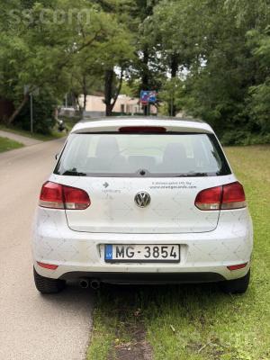 Grey Volkswagen Golf 2012 in Riga, with an engine capacity of 1.40 L and mileage of 416 thousand km for 1380 €, photo 5 on AUTOMOTO.COM.LV