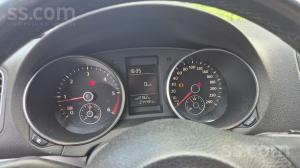 Pelēks Volkswagen Golf 2012 Rīga, ar dzinēja tilpumu 1.60 L un nobraukumu 245 tūkst. km par 950 €, foto 13 vietnē AUTOMOTO.COM.LV